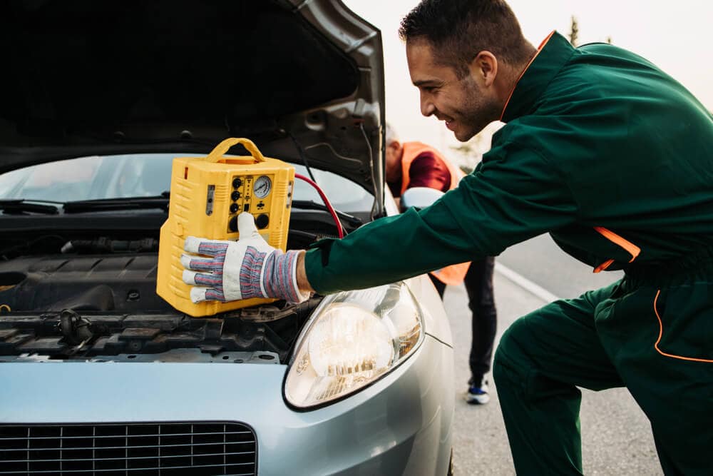 How Roadside Assistance Saves You Money | Cost-U-Less Insurance